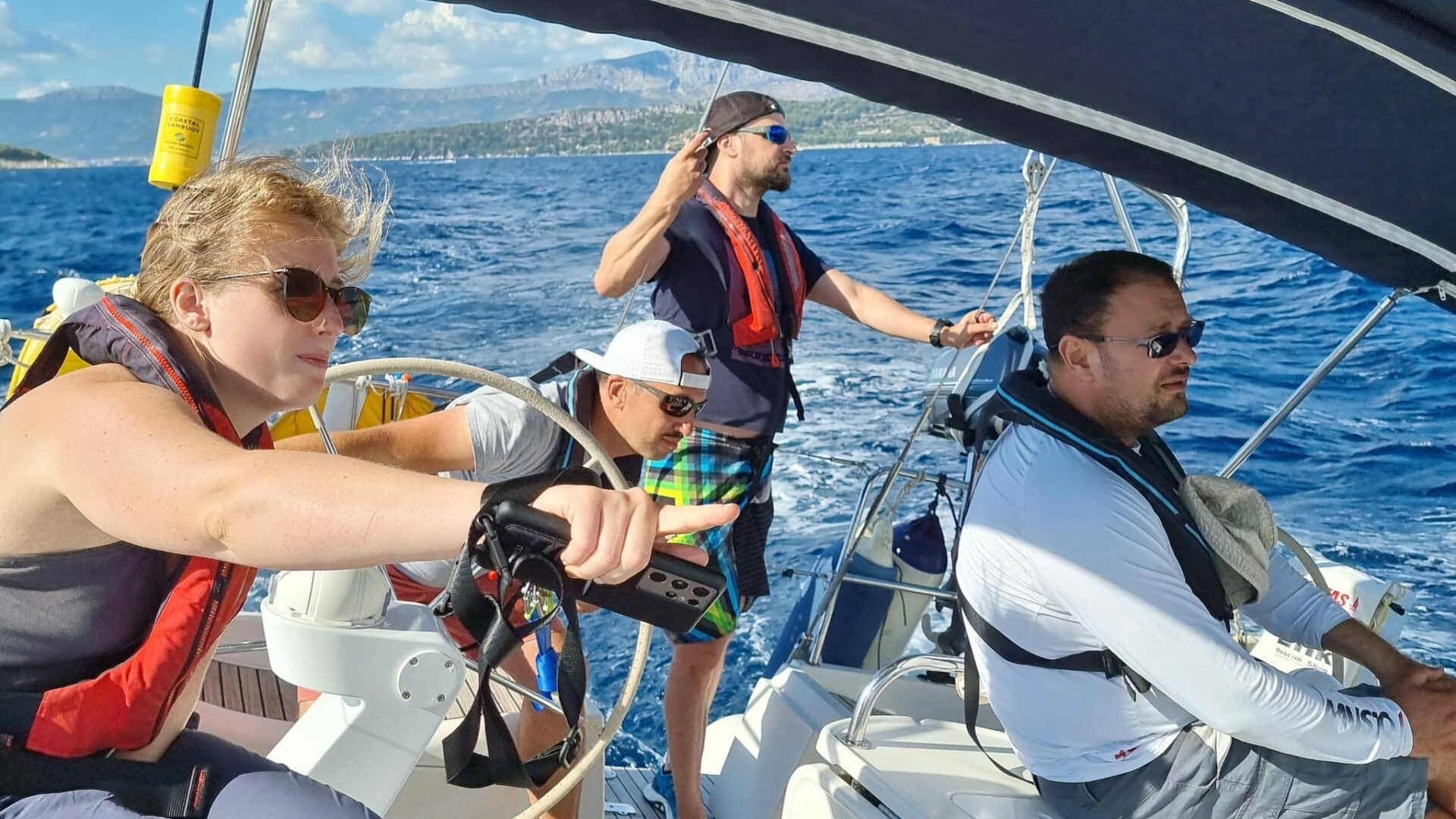 Private family RYA Training course family and friends. Book now!